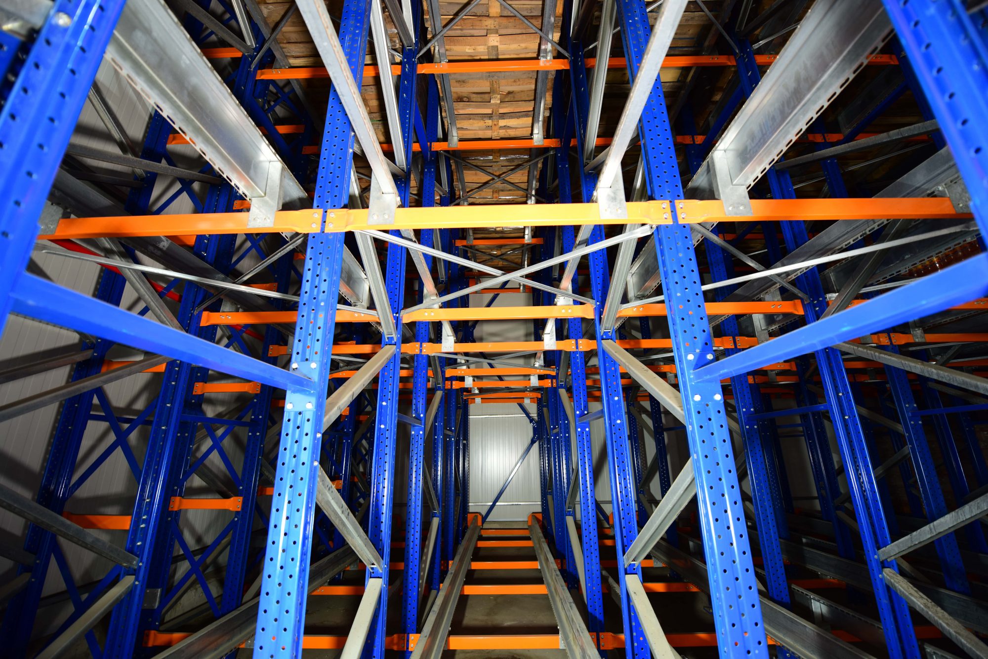 RADIO SHUTTLE PALLET RACKING SYSTEM | Temesist®